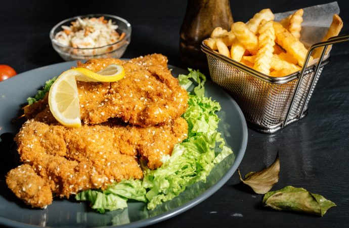 Cómo el schnitzel se convirtió en un alimento básico israelí – Pagina Judia