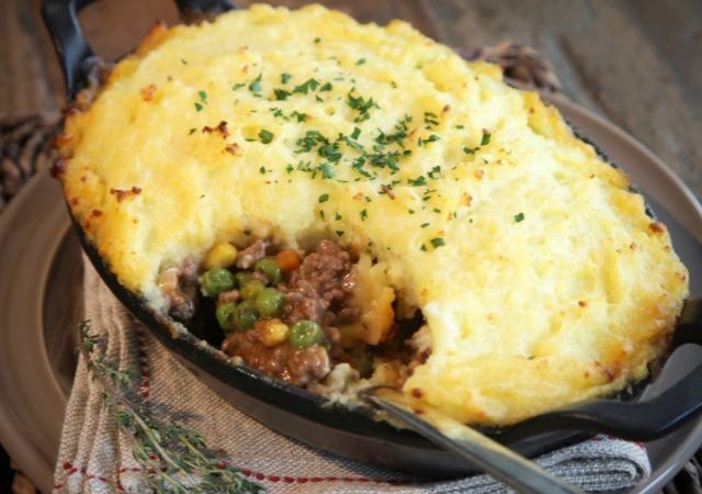 Pastel de pastor con hojaldre “Shepherd’s pie” – Pagina Judia