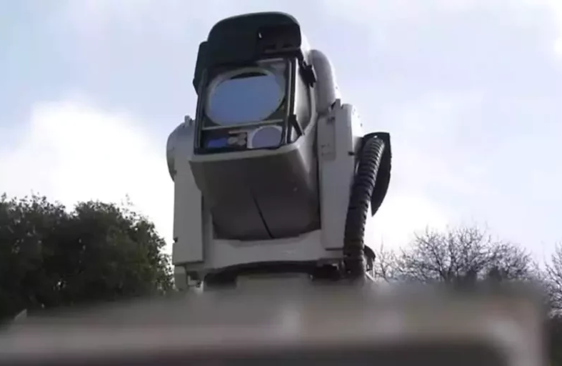 El revolucionario sistema de defensa israelí “Iron Beam” llegará al campo de batalla a finales ...